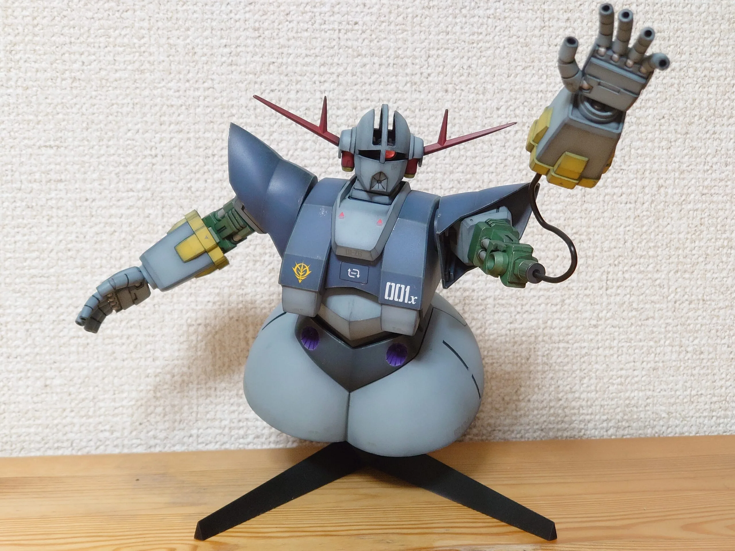 ガンプラ HGUC ジオングの作り方 基本から応用までを駆使した作品 by トリスタン - the model builders